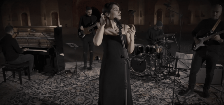 Why was Iranian singer Parastoo Ahmadi arrested? - All Education